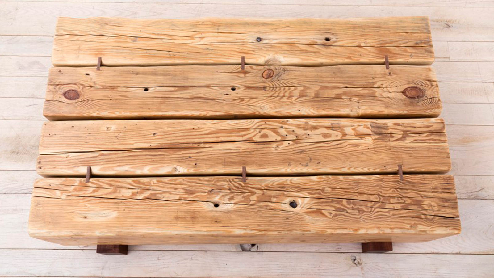 Uhuru Beam Coffee Table - 임볼든(IMBOLDN)