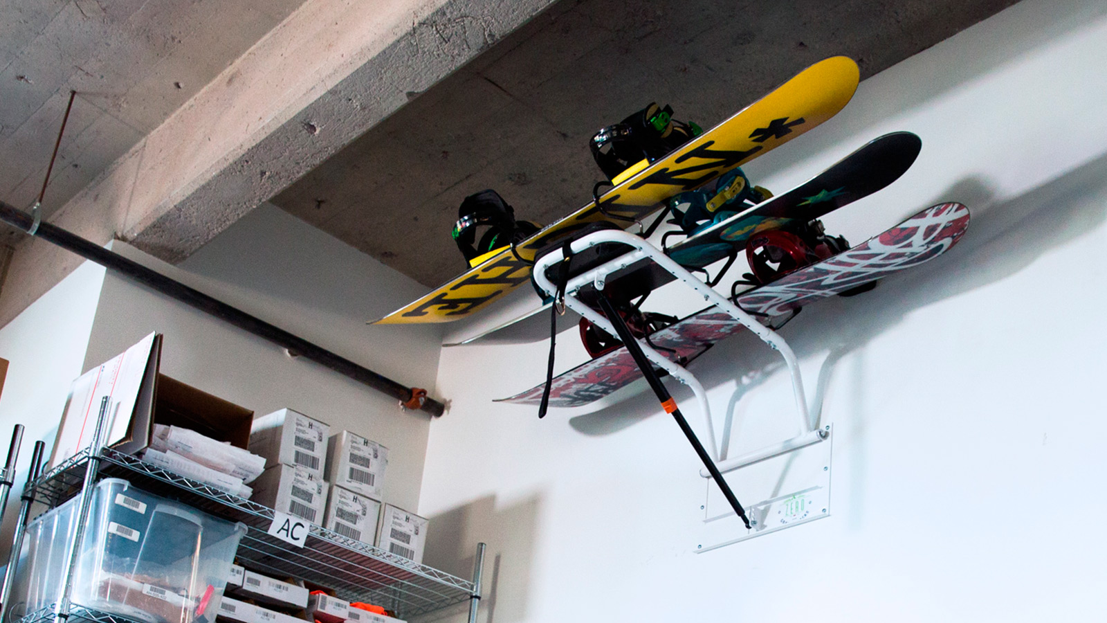 Zero Gravity Racks - 임볼든(IMBOLDN)