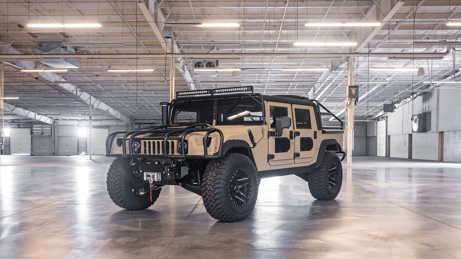 Mil-Spec Hummer H1 Launch Edition #004 - 임볼든(IMBOLDN)