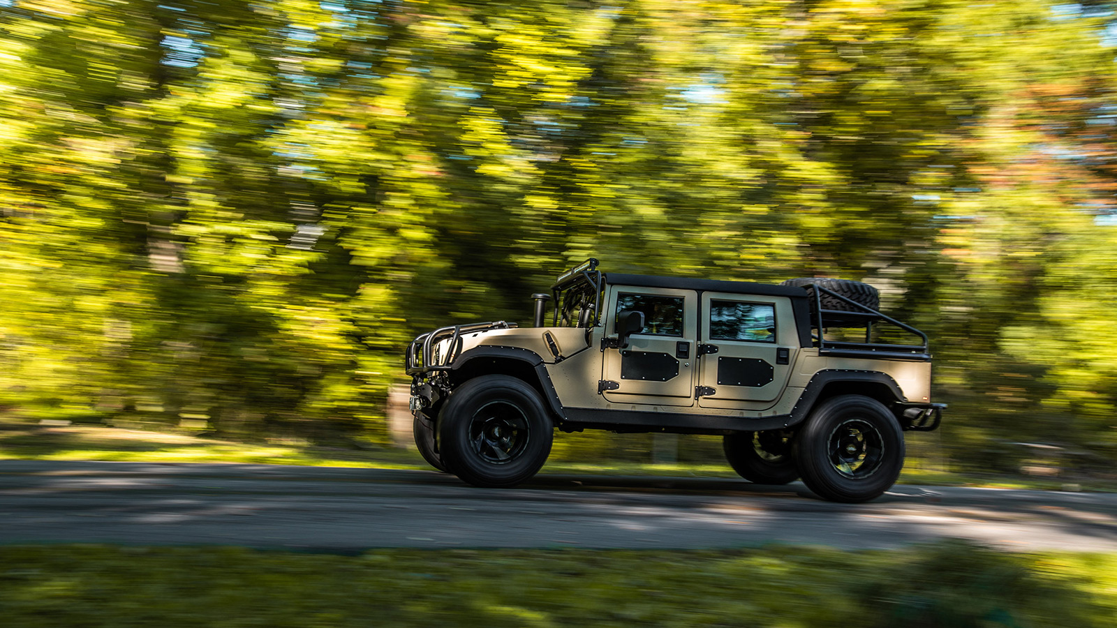 Mil-Spec Hummer H1 Launch Edition #004 - 임볼든(IMBOLDN)