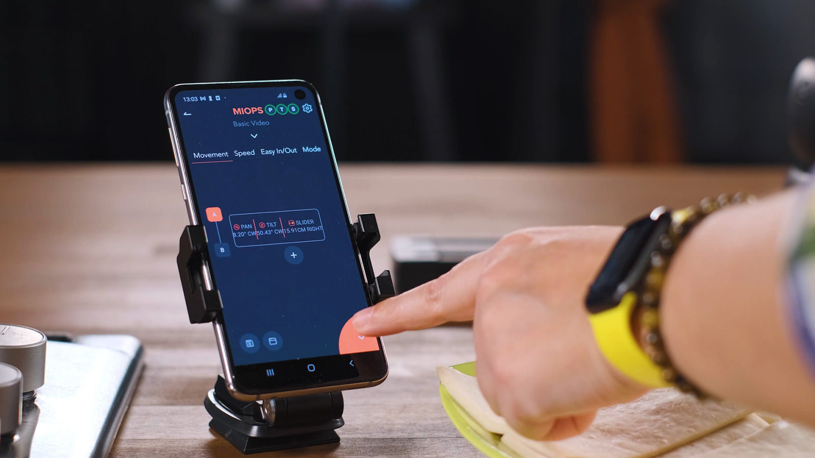 앱으로 움직이는 촬영 감독님, 미옵스 캡슐 프로 - 임볼든(IMBOLDN)